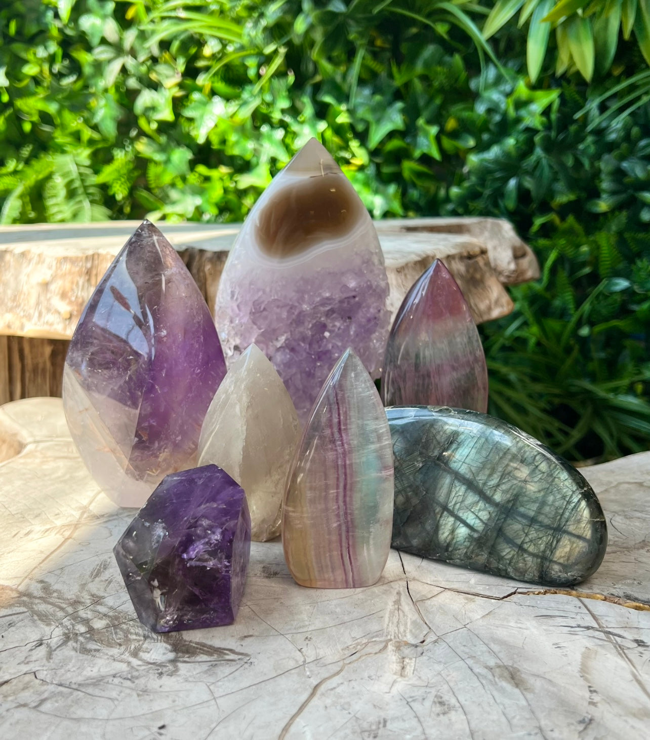 Freeforms & flames – Feel Good Crystals Ltd